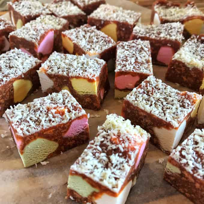 Easy Recipe For Classic New Zealand Lolly Cake Plus Quick Video