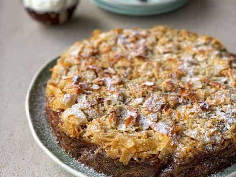 Lumberjack cake - VJ Cooks