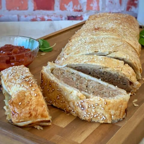 Giant pork sausage roll - VJ Cooks
