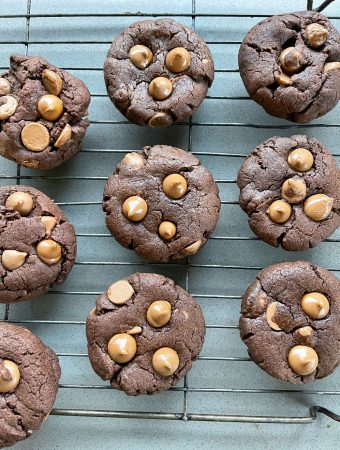 Double chocolate cookies - VJ Cooks