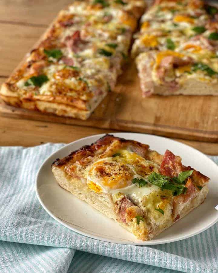 Breakfast Pizza Slab - VJ Cooks