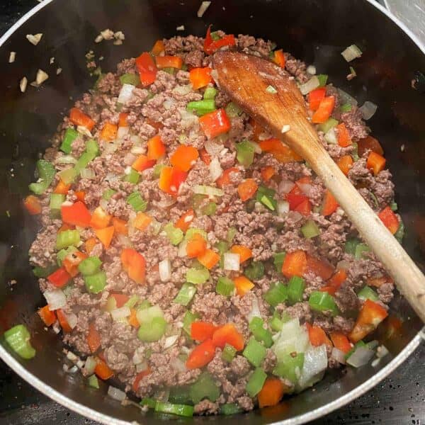 One Pot Cajun Mince and Rice - VJ Cooks