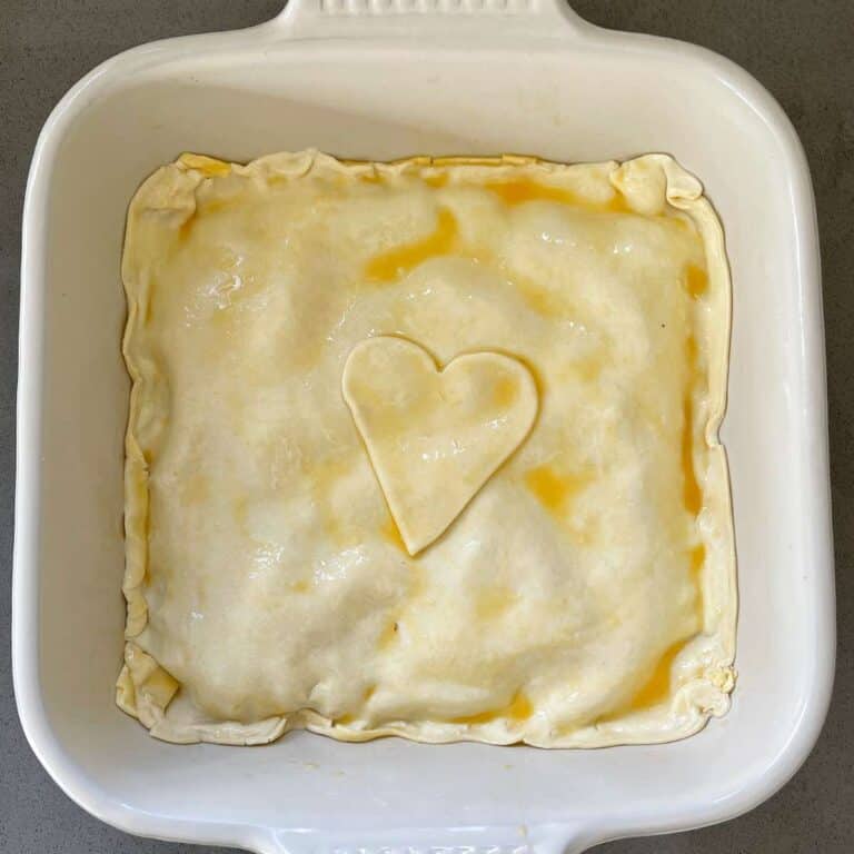 Classic Mince and Cheese Pie - VJ Cooks
