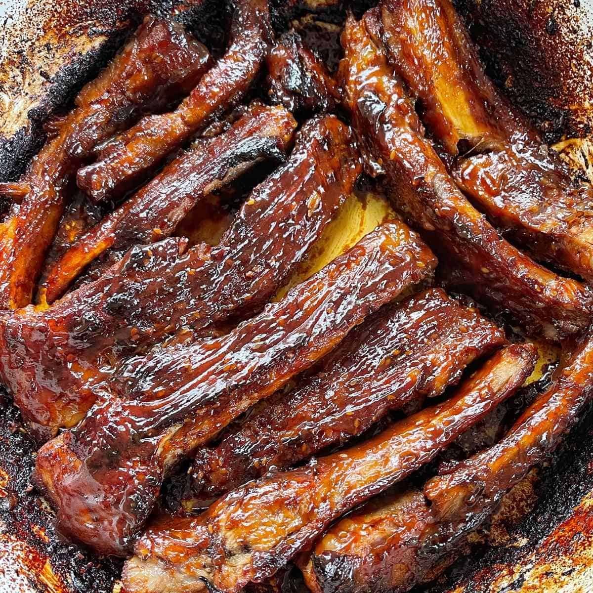 Sticky Pork Ribs with Baked Potatoes - VJ Cooks