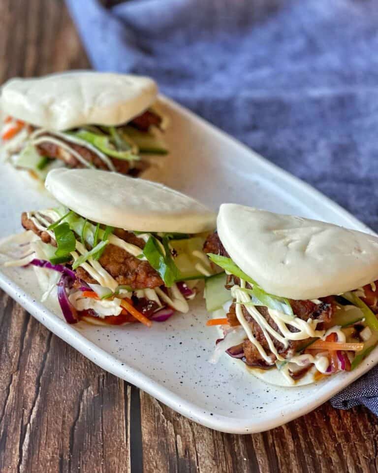 Crispy Chicken Bao Buns - VJ Cooks