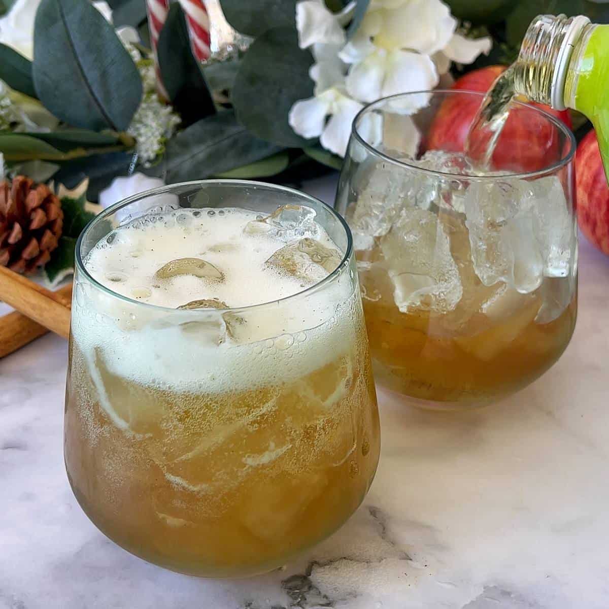 Spiced Rum Apple Cider - VJ Cooks